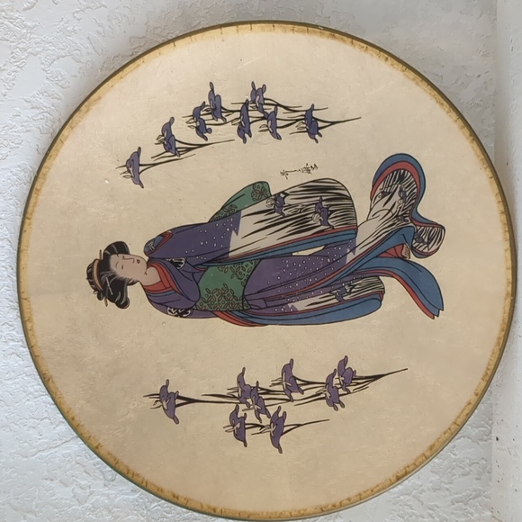 Art | Vintage Golden Plates Of The Noble Flower Maiden Iris Flower ...